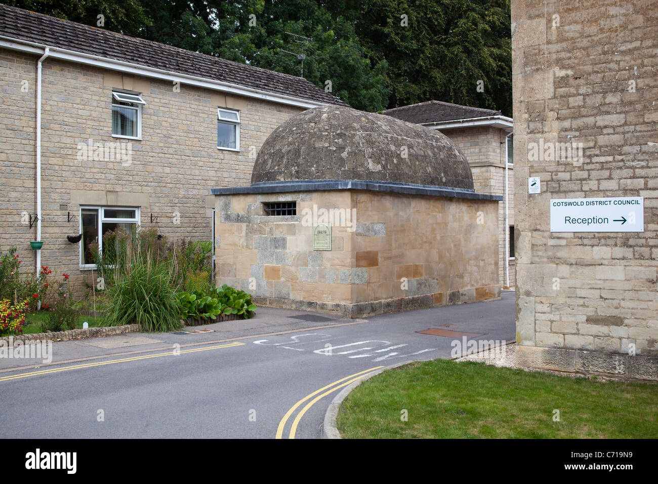 The Old Village Lock Up or Gaol Cirencester Stock Photo - Alamy