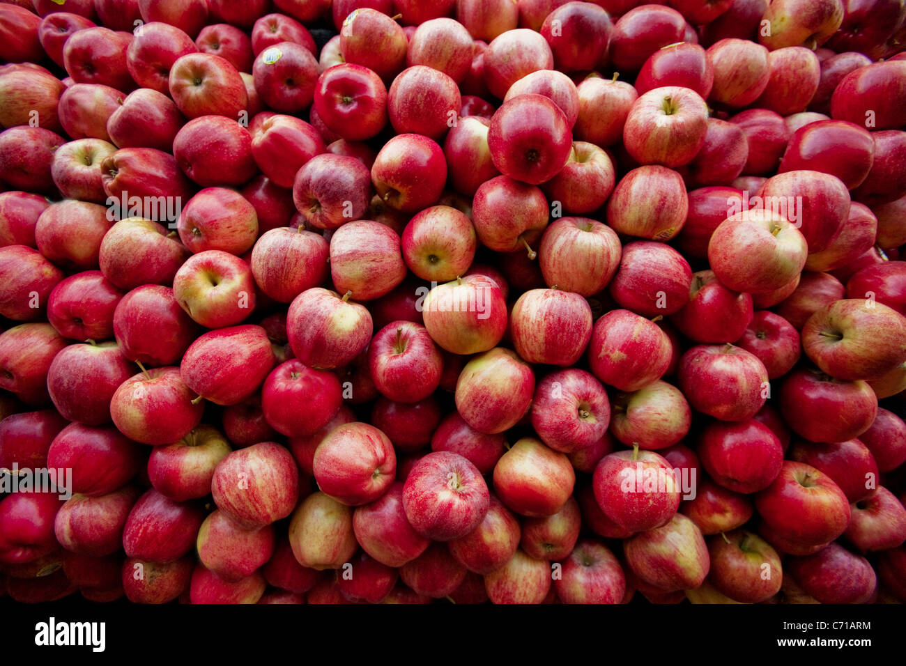 Maryland fruit stand hi-res stock photography and images - Alamy
