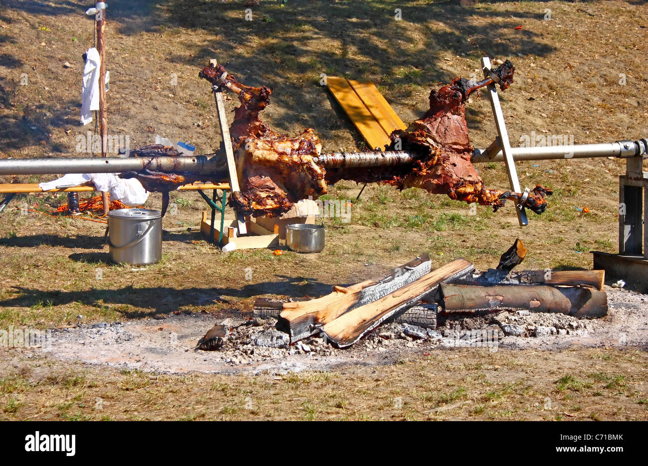 Ox roast hi-res stock photography and images - Alamy