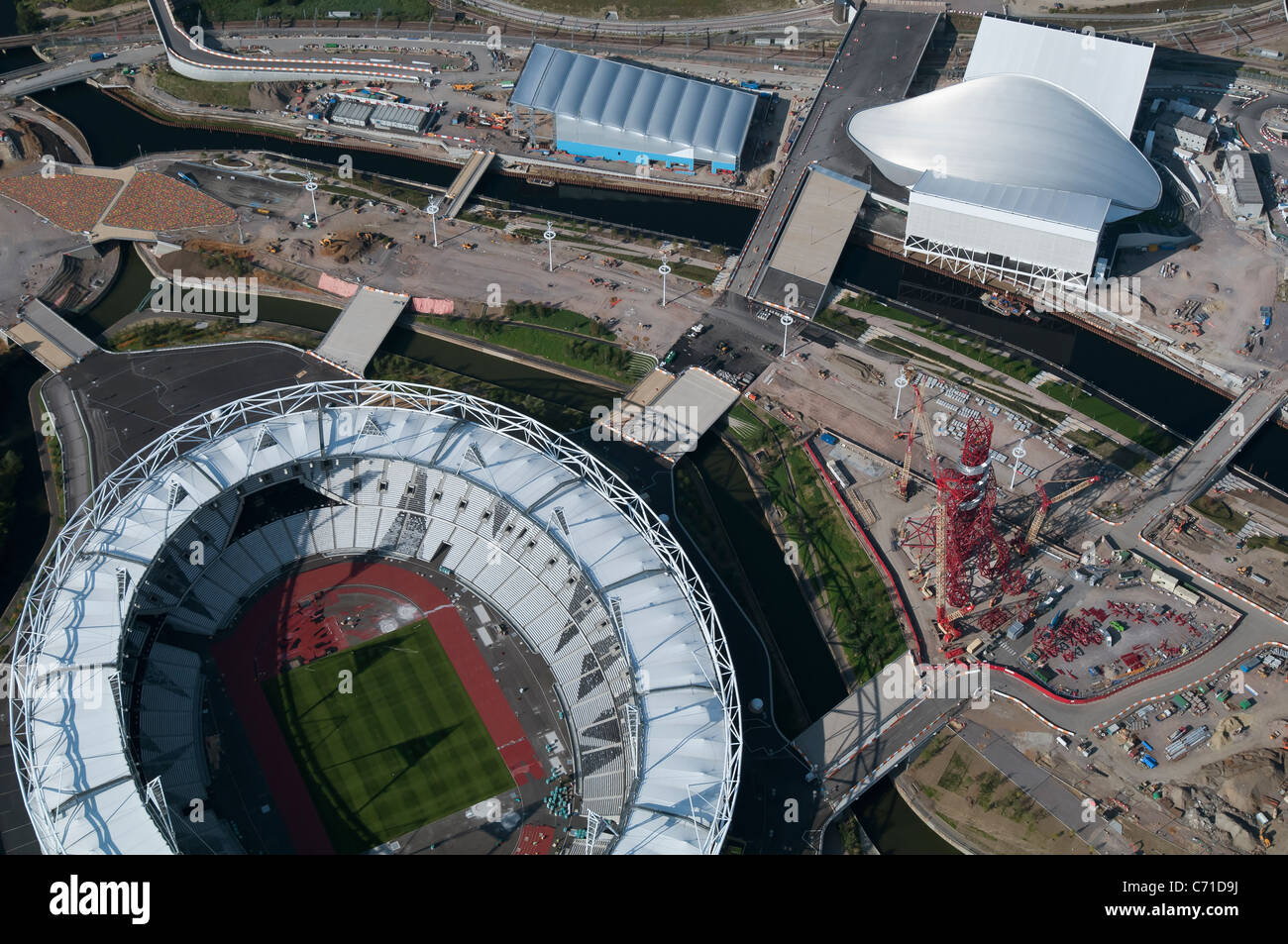 Stratford london aerial hi-res stock photography and images - Alamy