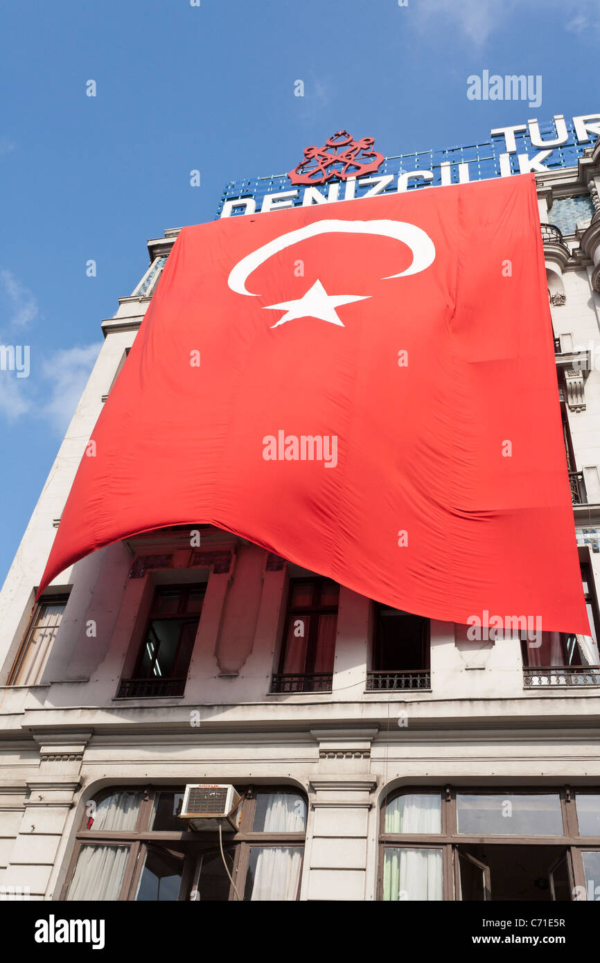 Draped all over hi-res stock photography and images - Alamy