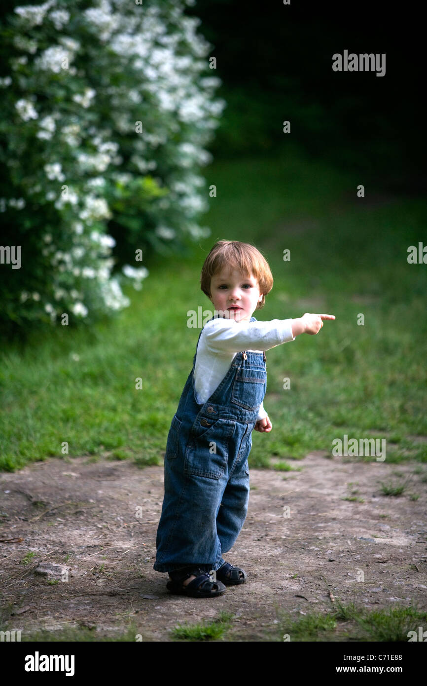 Full length points hi-res stock photography and images - Alamy