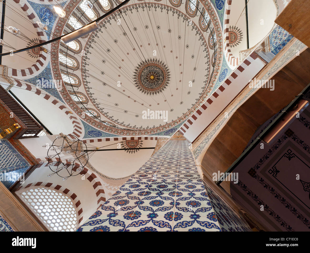 Rustem Pasha: Blue Iznik Ceramic Feast. This mosque is almost ...