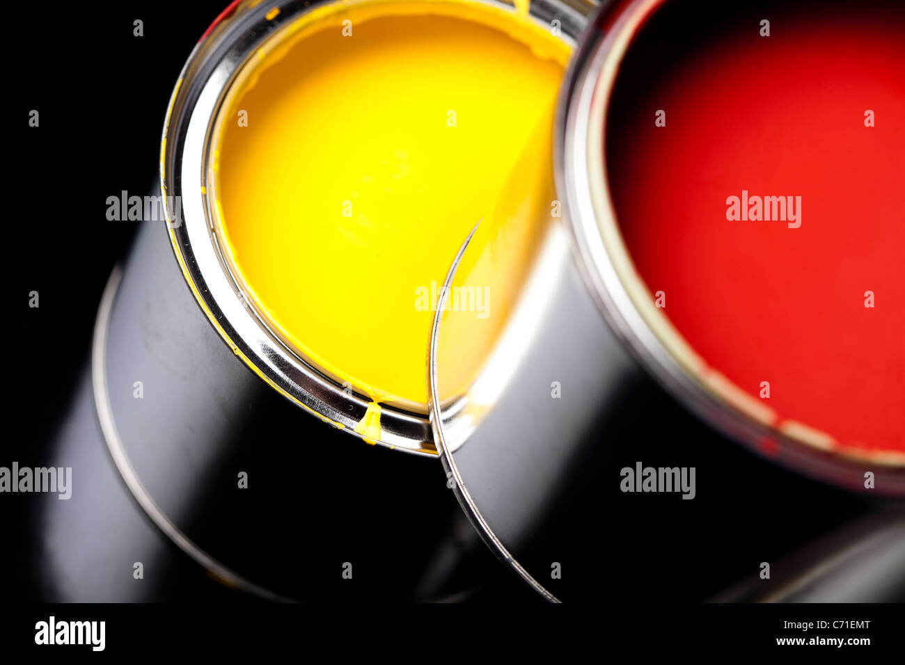 Cans paints palette sample hi-res stock photography and images - Alamy