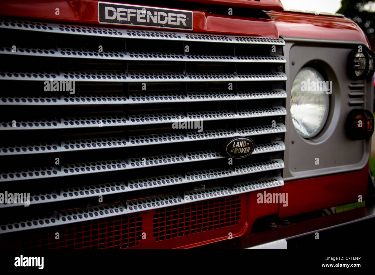 Land Rover grill Stock Photo - Alamy