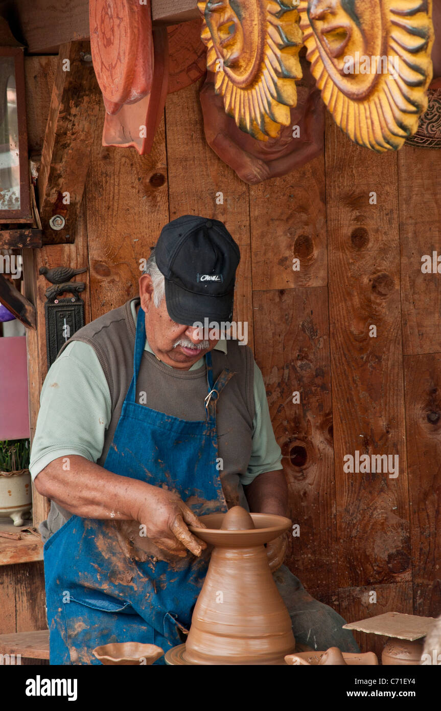 Vessel maker hi-res stock photography and images - Alamy