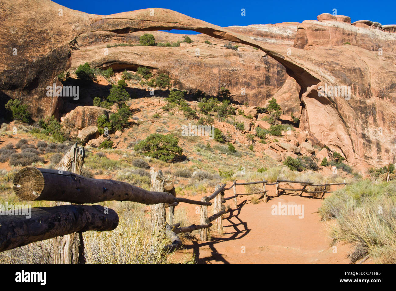 Widest arch hi-res stock photography and images - Alamy