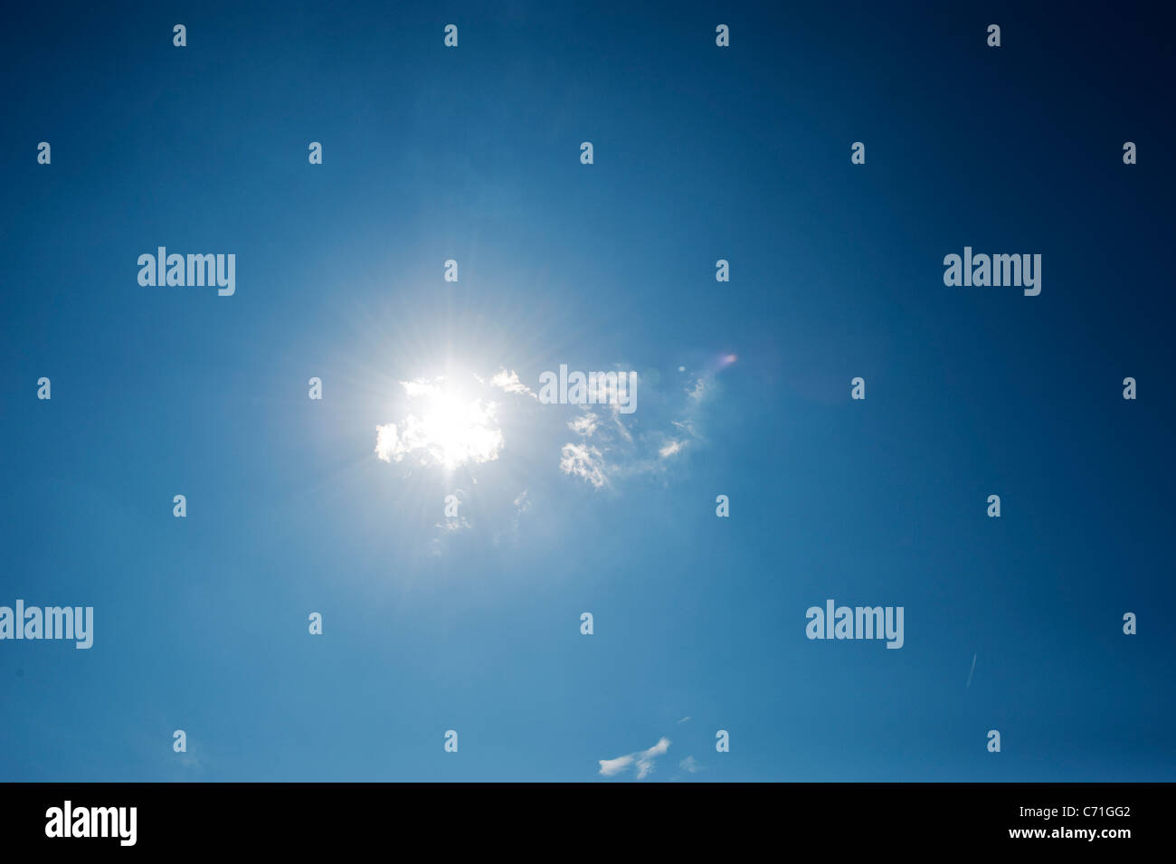 White cloud small sunlight sun sunburst copy space open space hi-res ...
