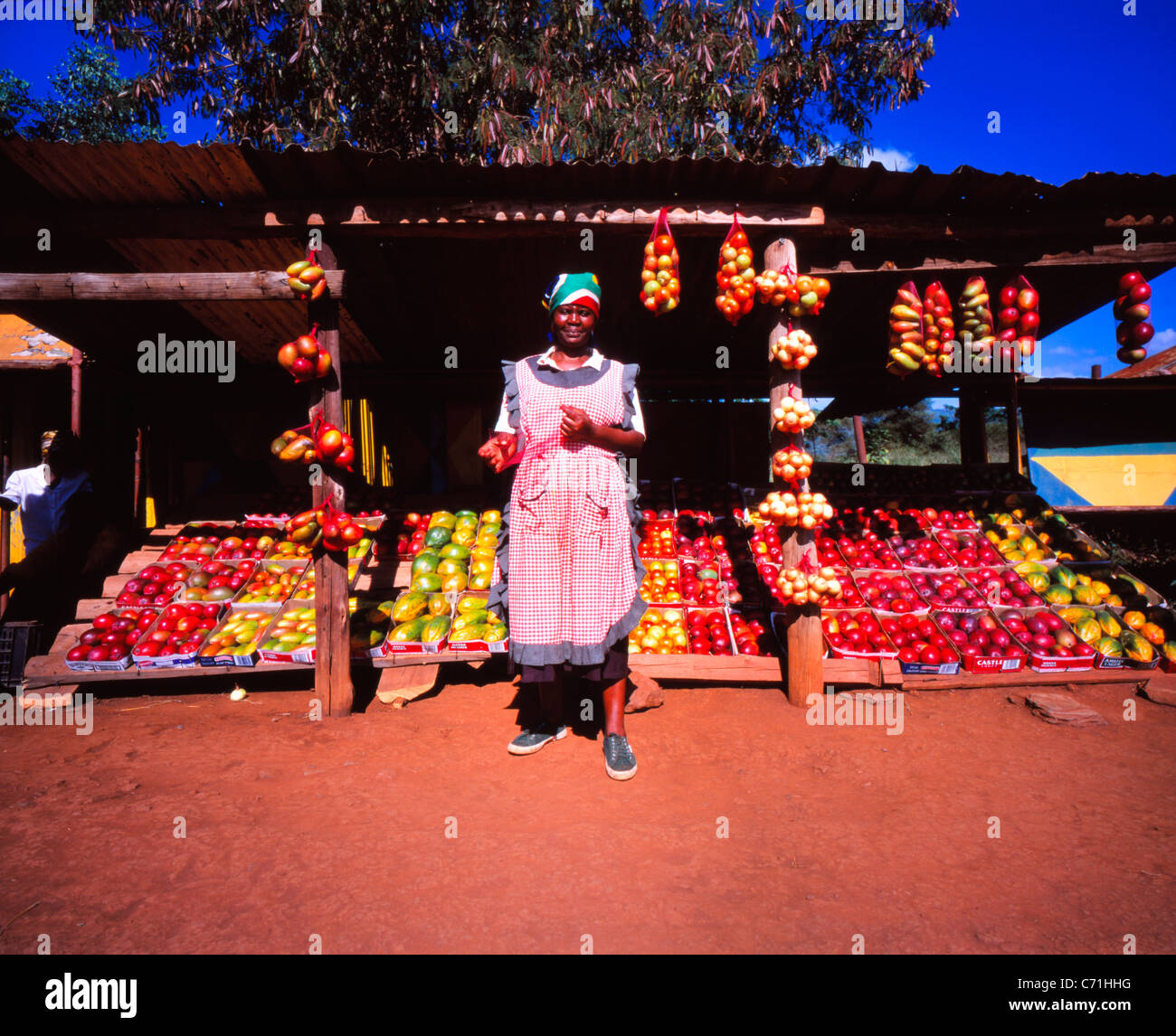Street market south africa fruit hi-res stock photography and images ...