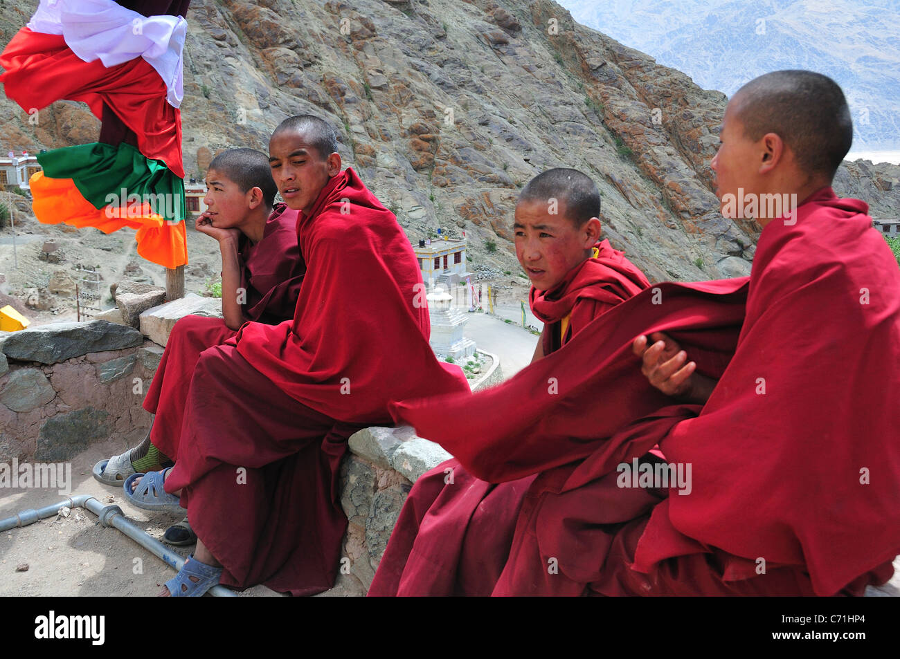 Buddhist lamas hi-res stock photography and images - Alamy