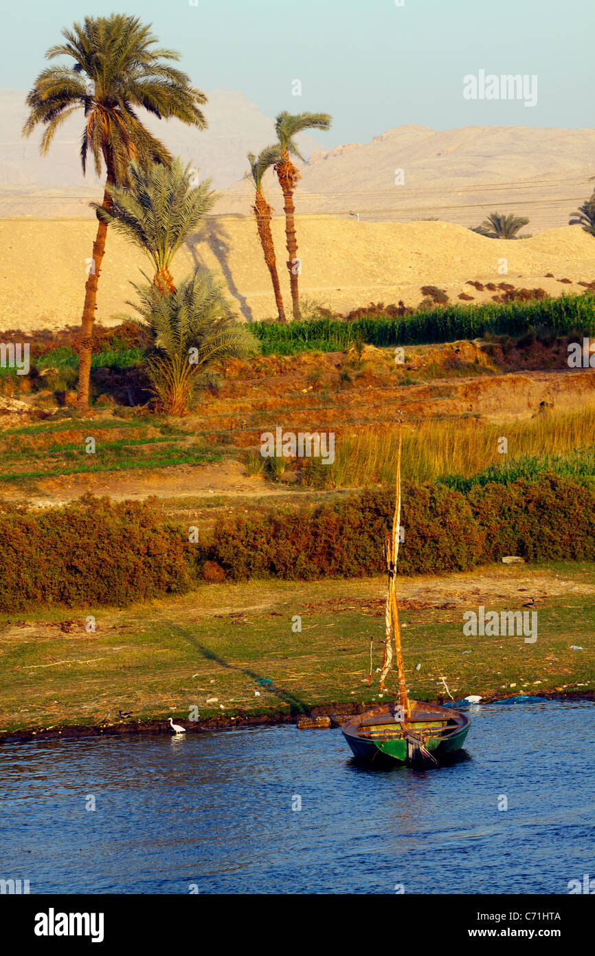 An old Felucca moored on the banks of the River Nile Stock Photo - Alamy