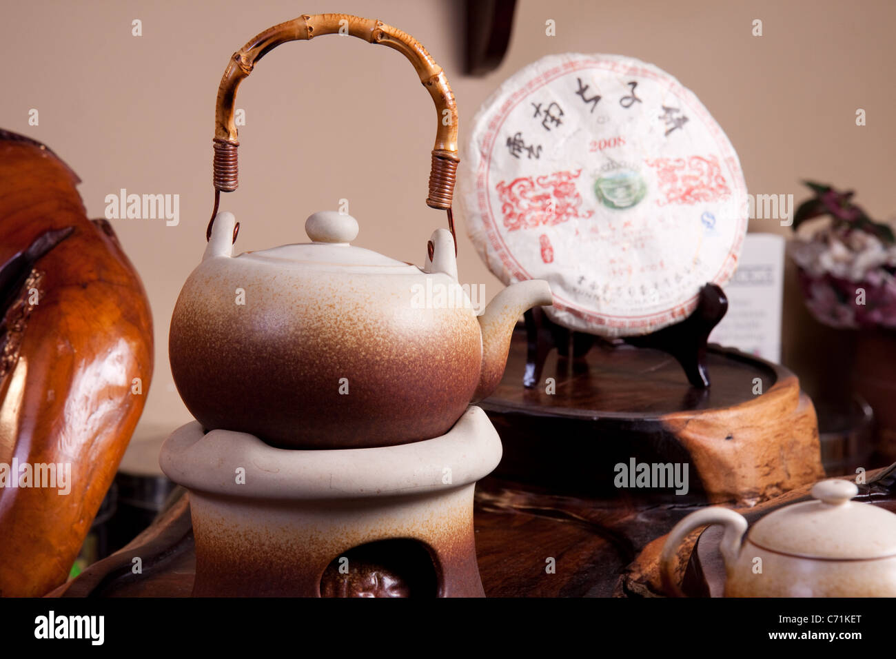 Traditional chinese tea house hi-res stock photography and images - Alamy