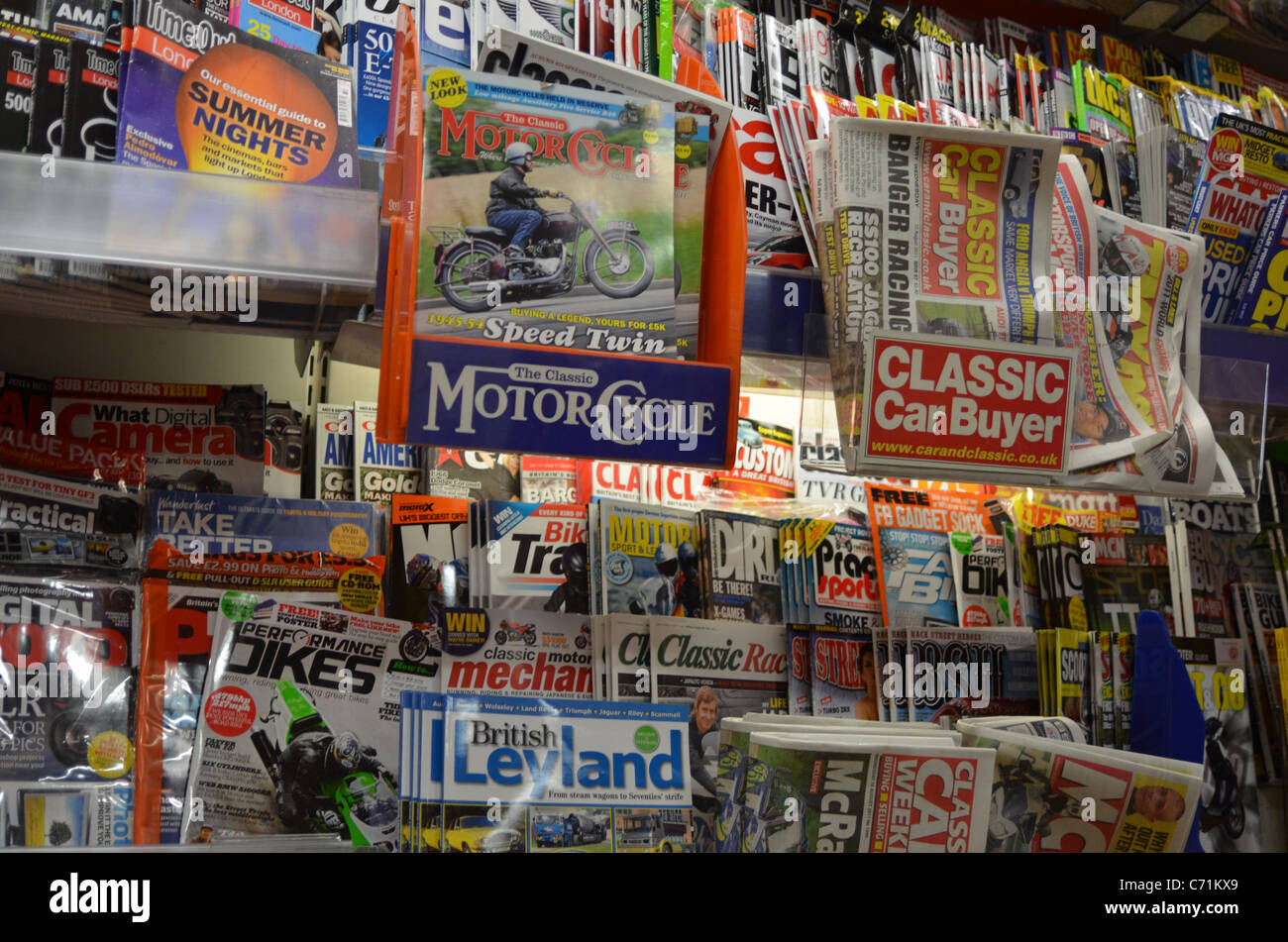 Magazine shelf in WHSmith Stock Photo - Alamy