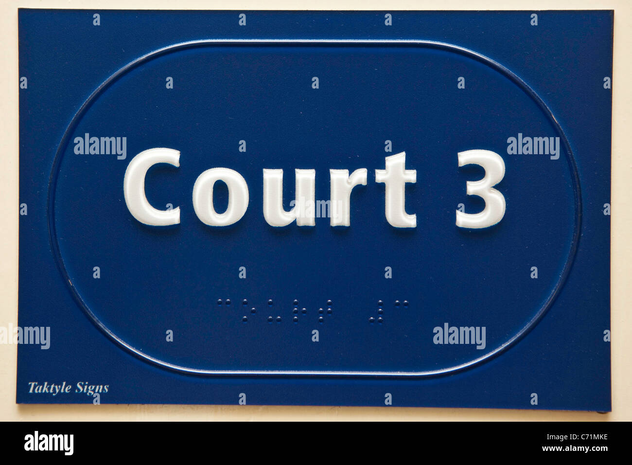 Court room uk magistrate hi-res stock photography and images - Alamy