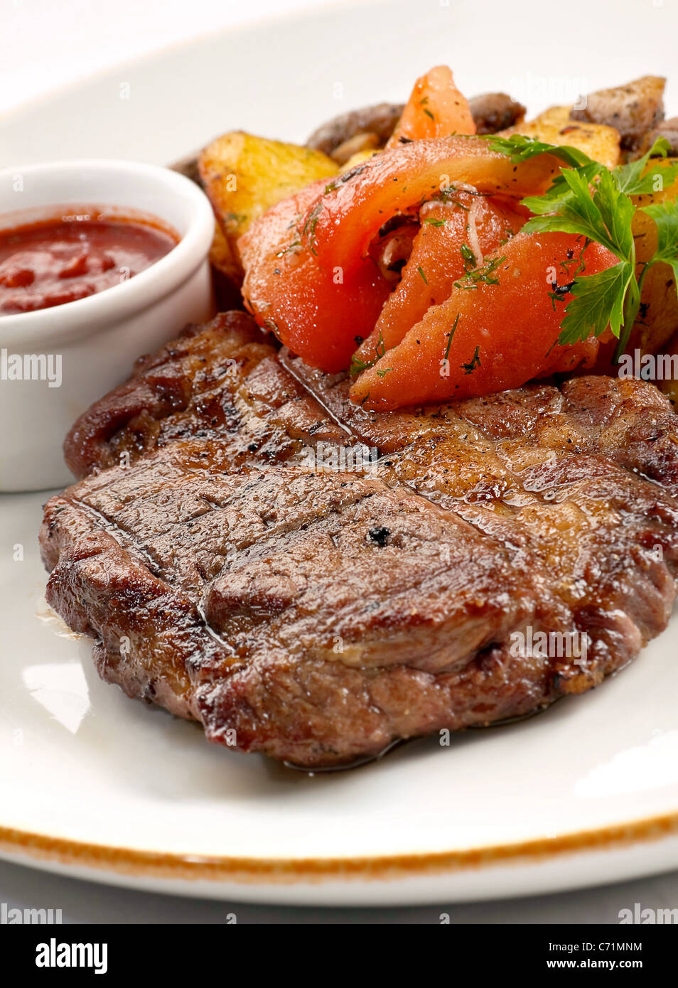 Steak with potato hi-res stock photography and images - Alamy