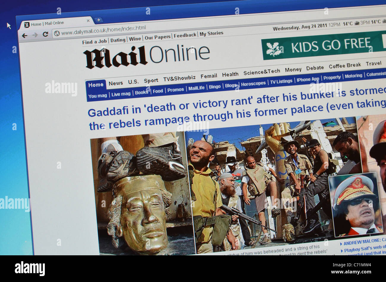 Daily mail logo hi-res stock photography and images - Alamy