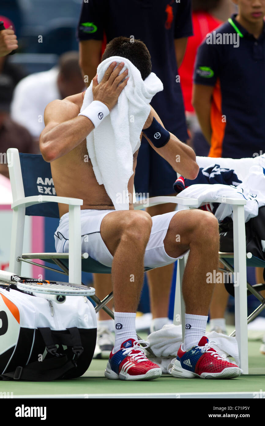 Novak djokovic resting hi-res stock photography and images - Alamy