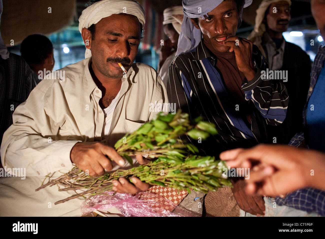 The night khat market in Zabid, Yemen Stock Photo - Alamy