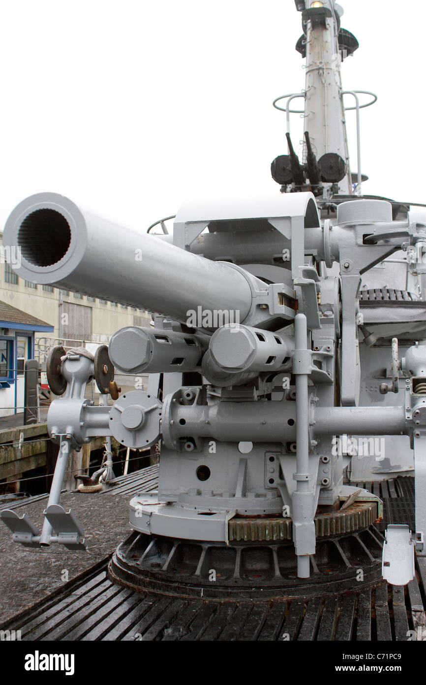 5 inch deck gun San Francisco - Fisherman's Wharf. USS Pampanito World ...