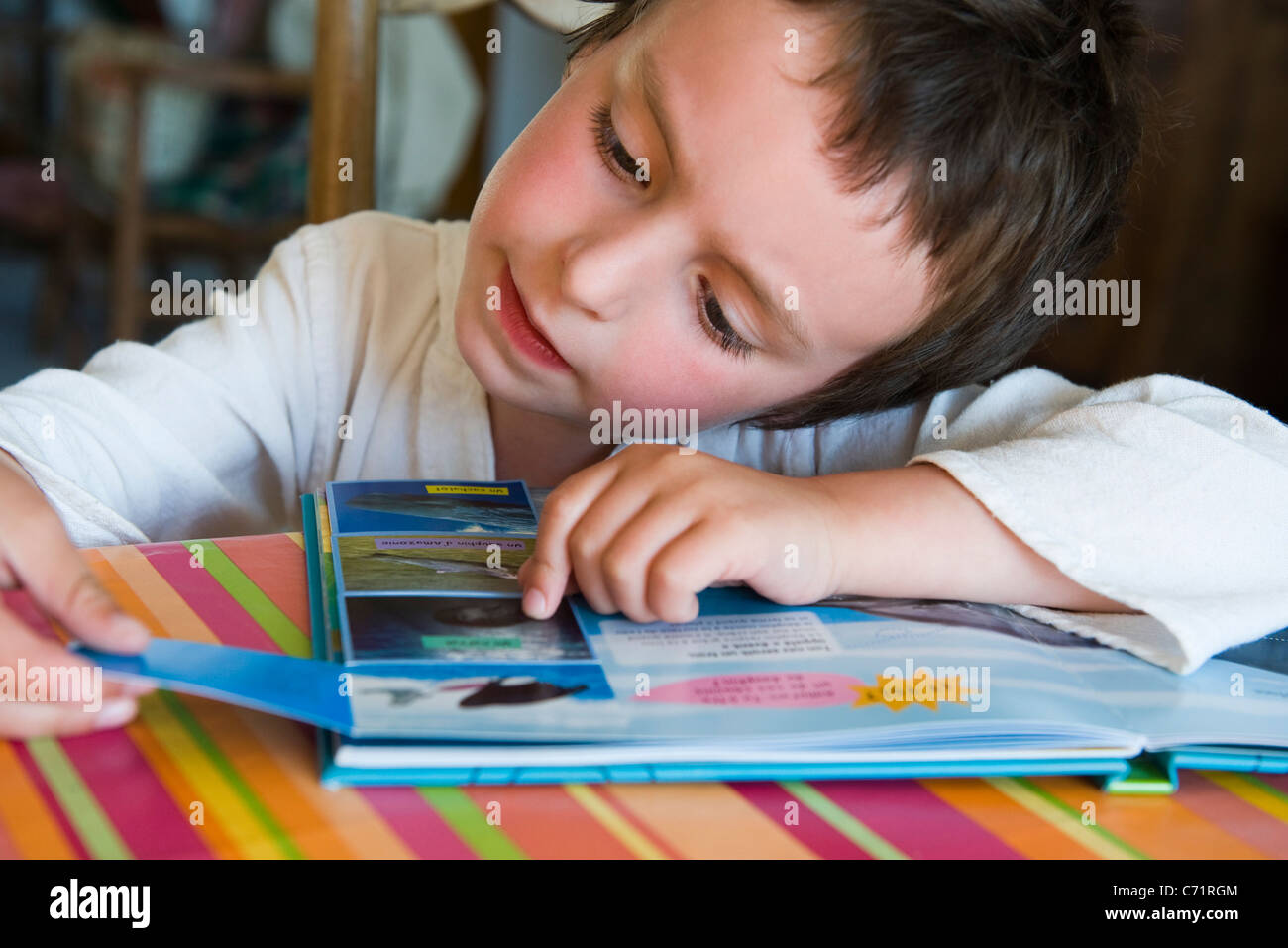 Just kids book hi-res stock photography and images - Alamy