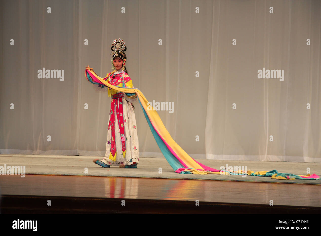 Female Dancer with colourful ribbon cloth performs at the Beijing Opera ...