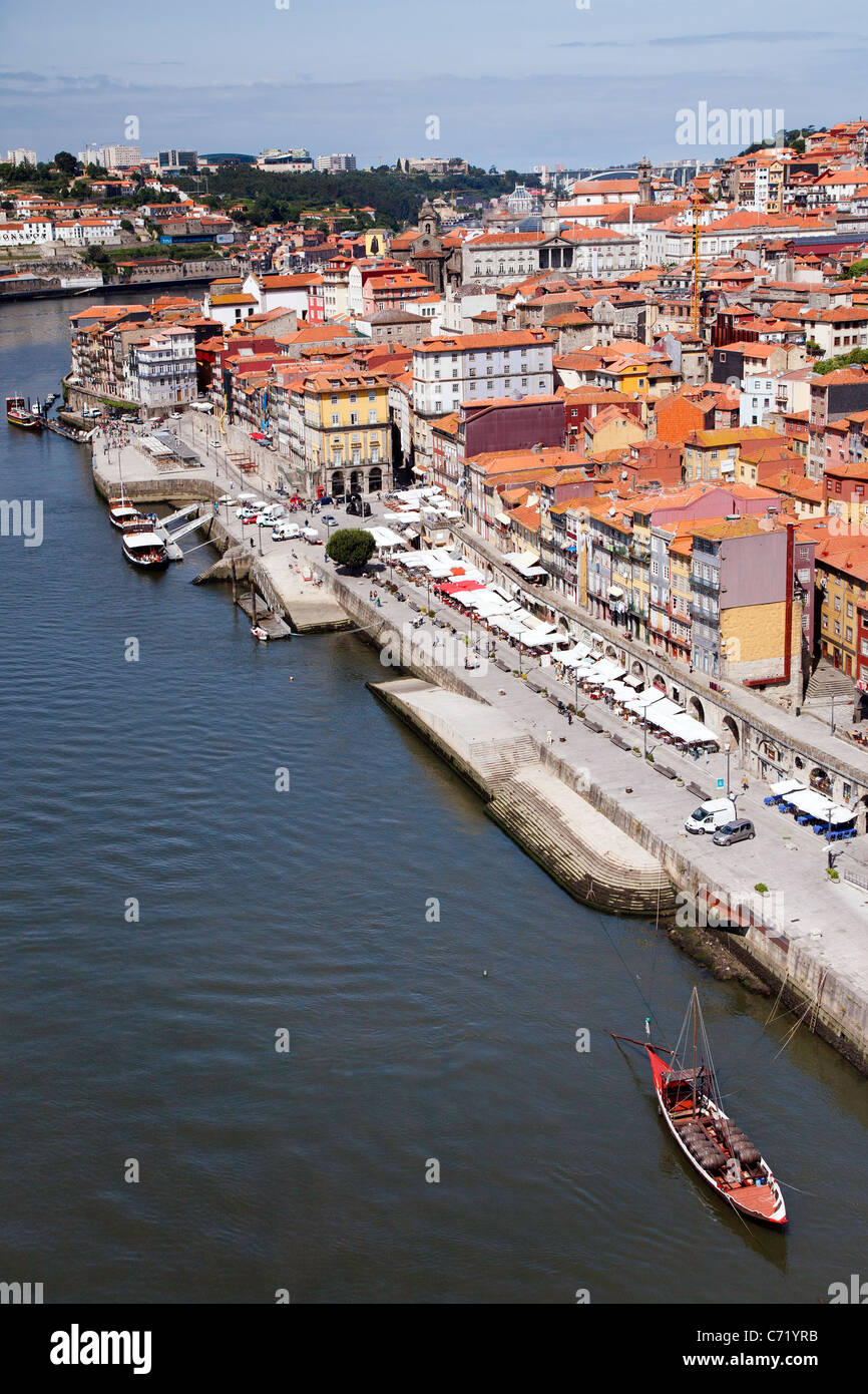 Porto and river douro hi-res stock photography and images - Alamy