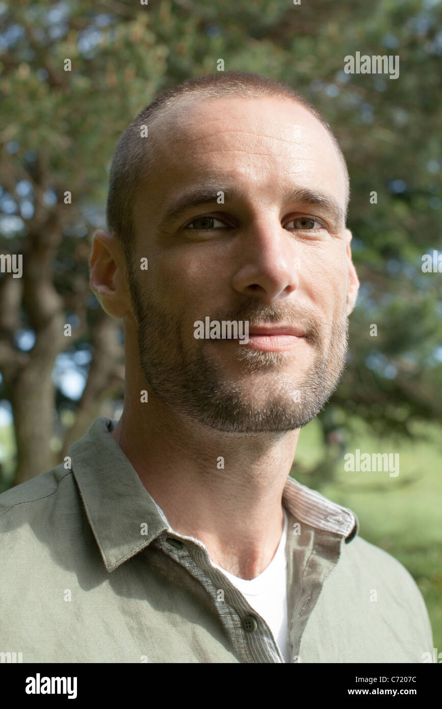 Man outdoors, portrait Stock Photo - Alamy