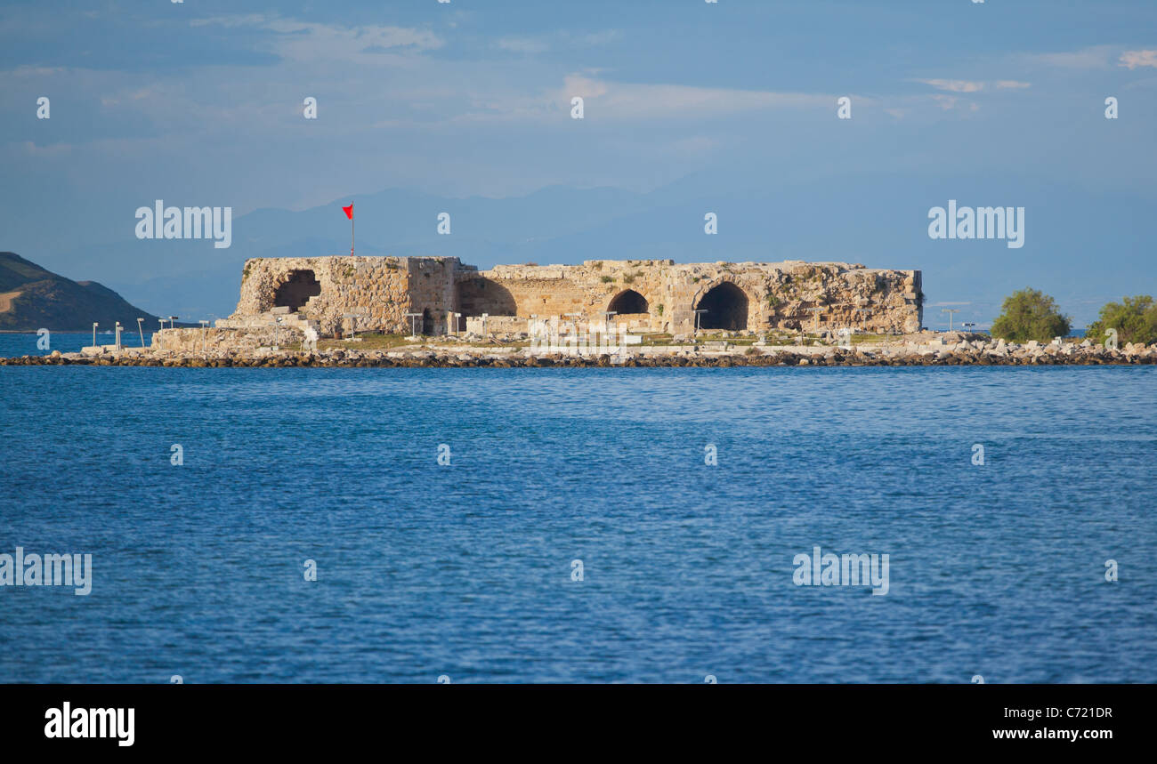 Yumurtalik turkey fortress sea fort hi-res stock photography and images ...
