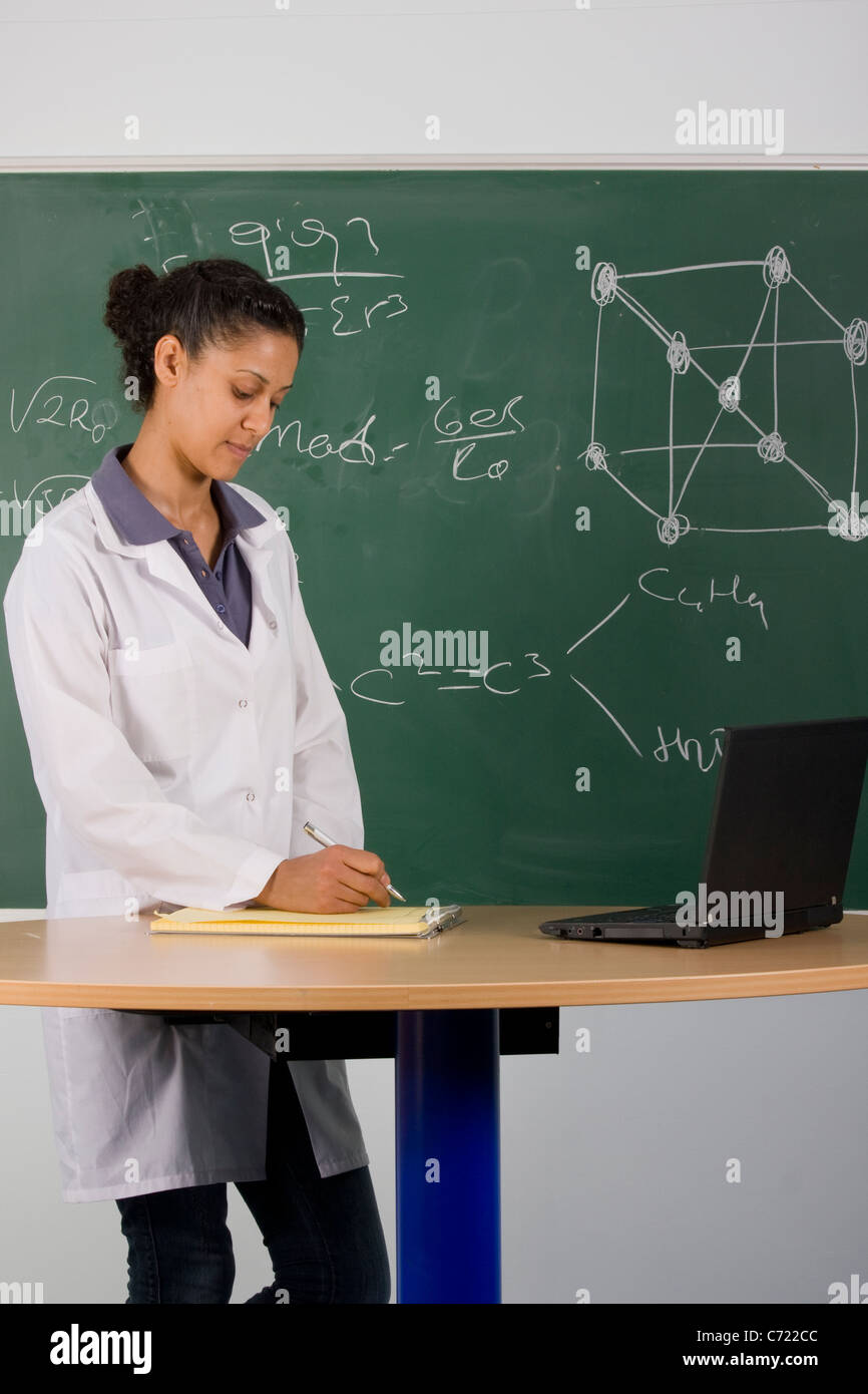 Happy kids alphabet classroom hi-res stock photography and images - Alamy