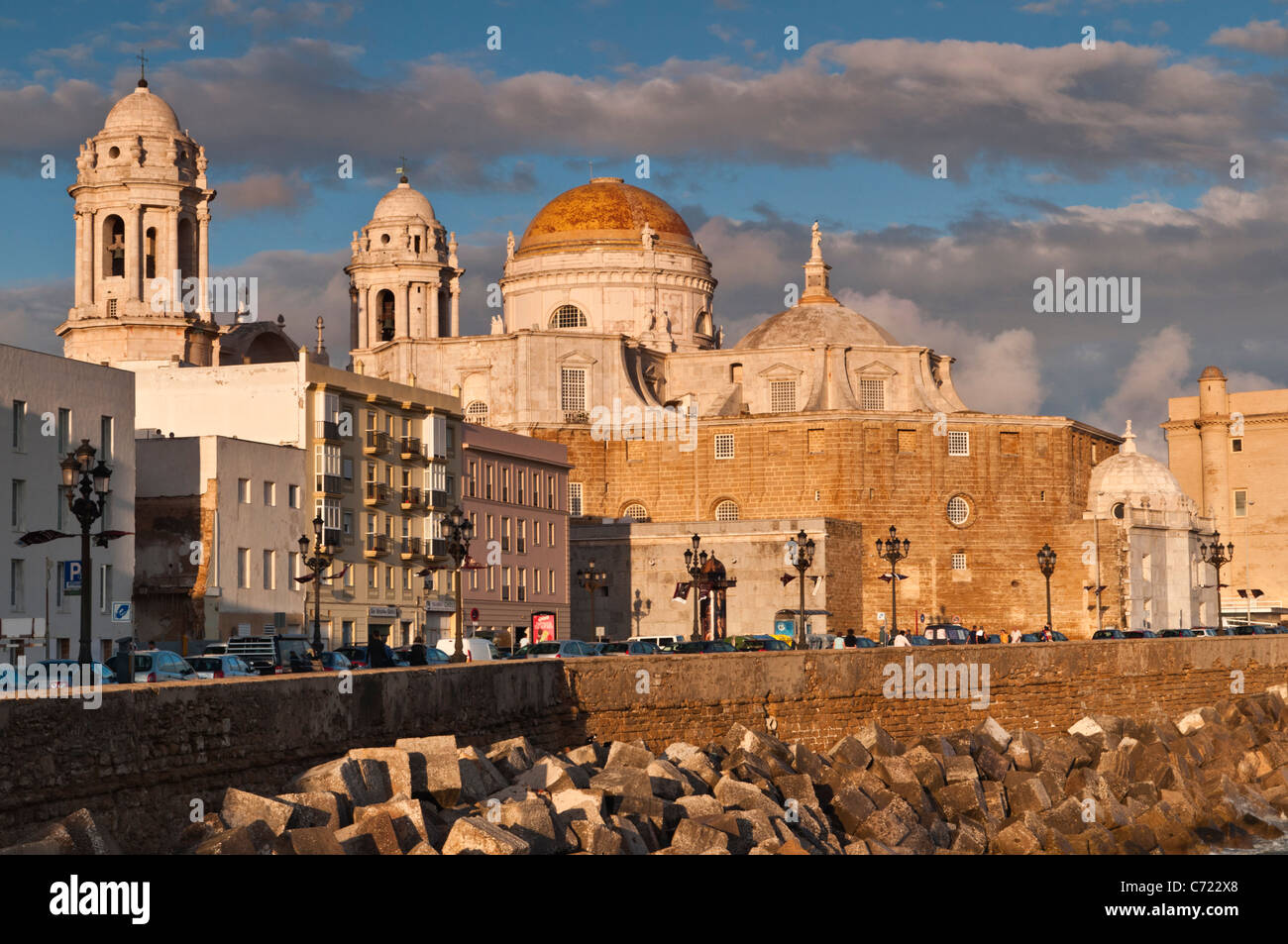 Cadiz old town cathedral hi-res stock photography and images - Alamy