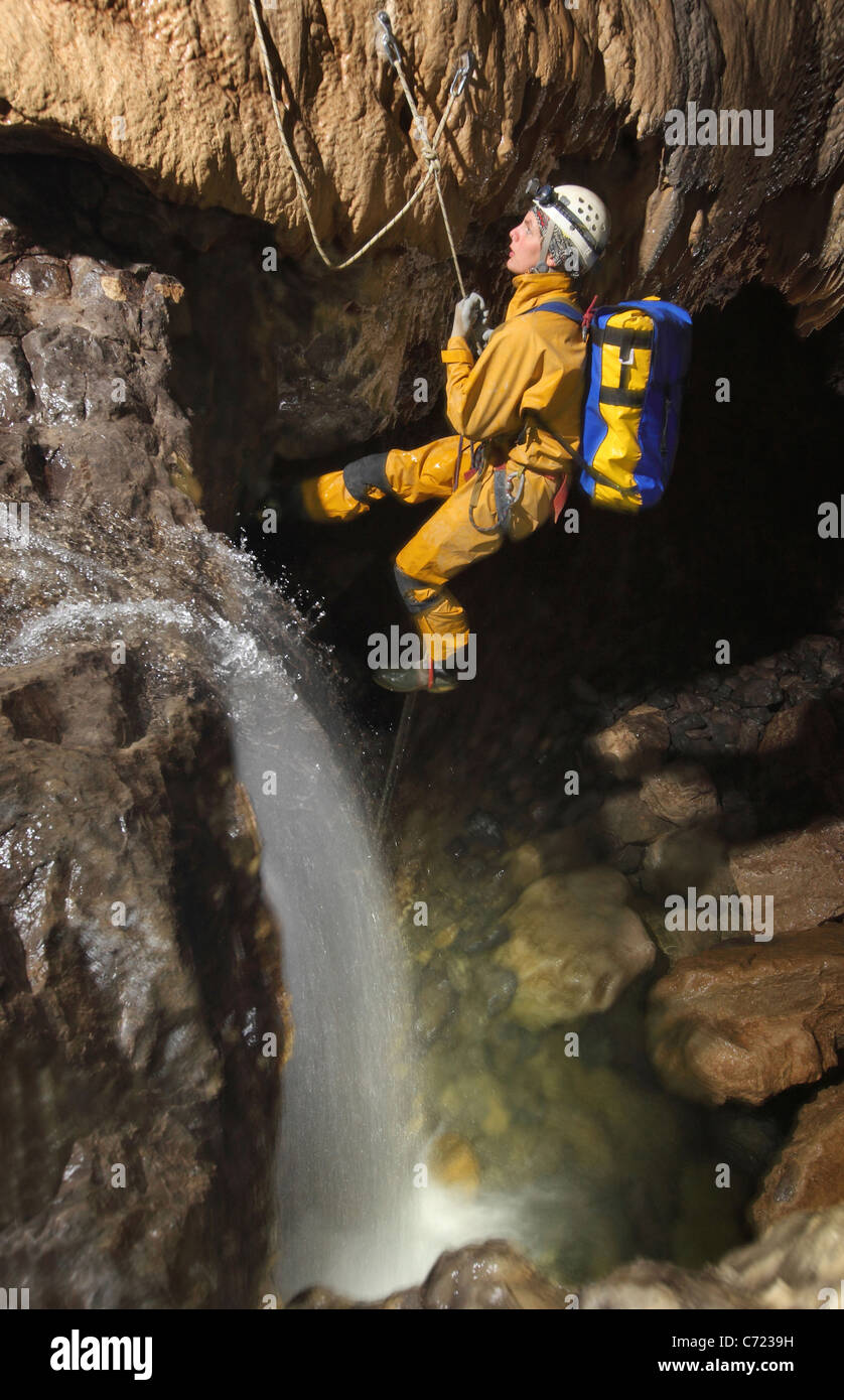 The Underworld - Photographs from a very famous European cave called ...