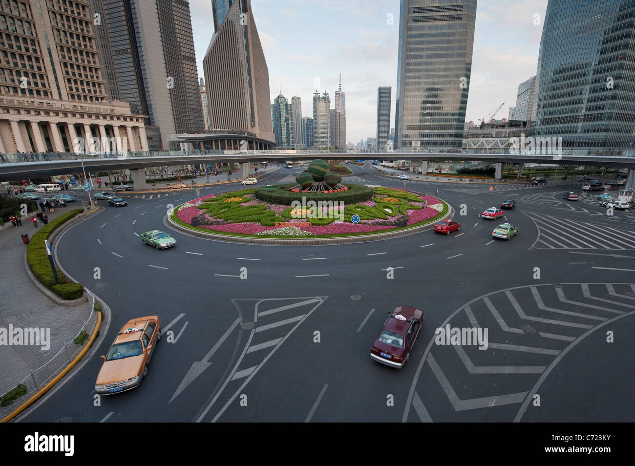 Shanghai traffic roundabout viewed from above Stock Photo - Alamy