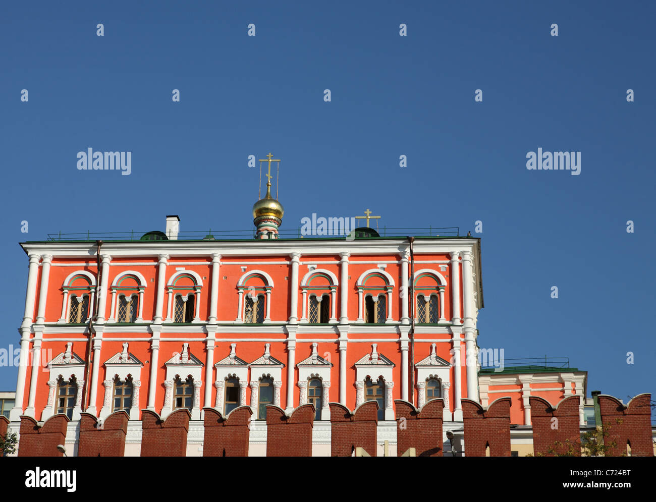 Kremlin building on sky background in city center Stock Photo - Alamy