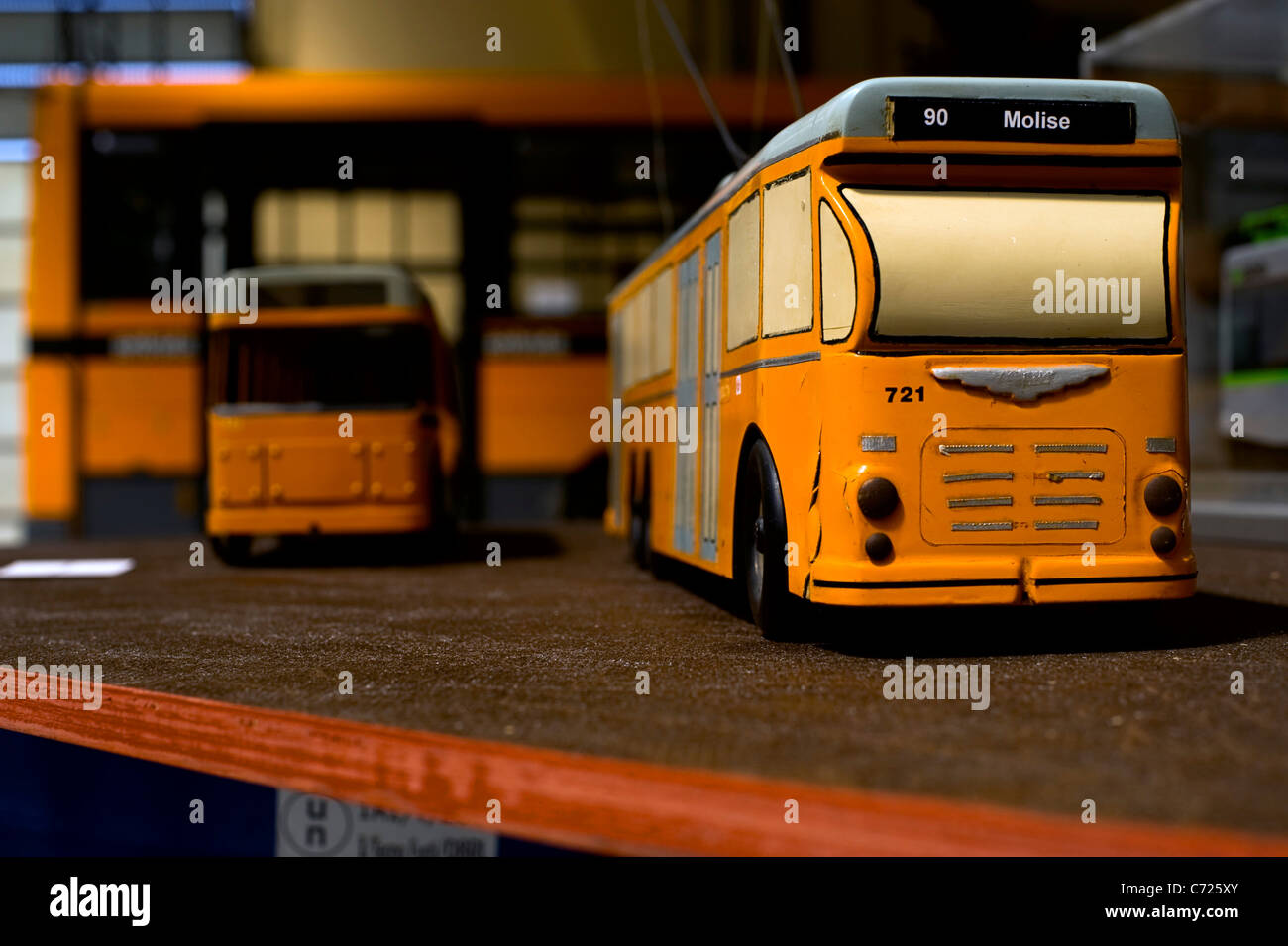 Vintage bus italy hi-res stock photography and images - Alamy