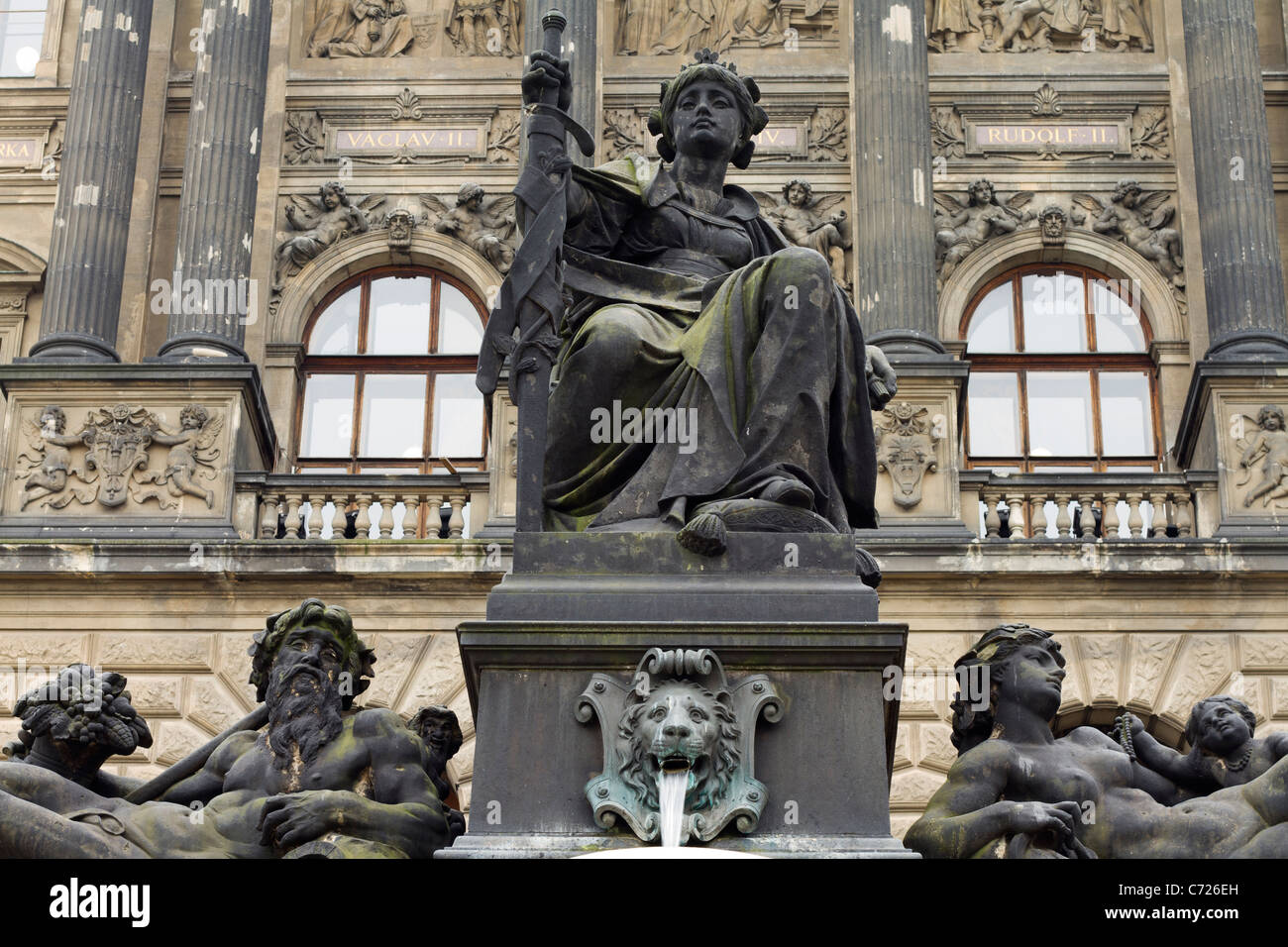 Statues of prague hi-res stock photography and images - Alamy