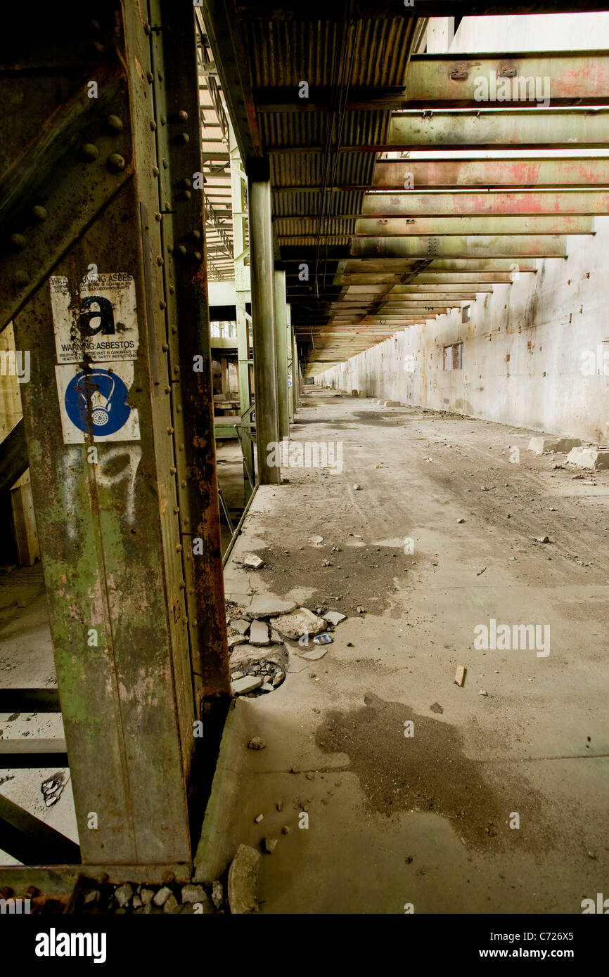 derelict interior of dilapidated warehouse Stock Photo - Alamy