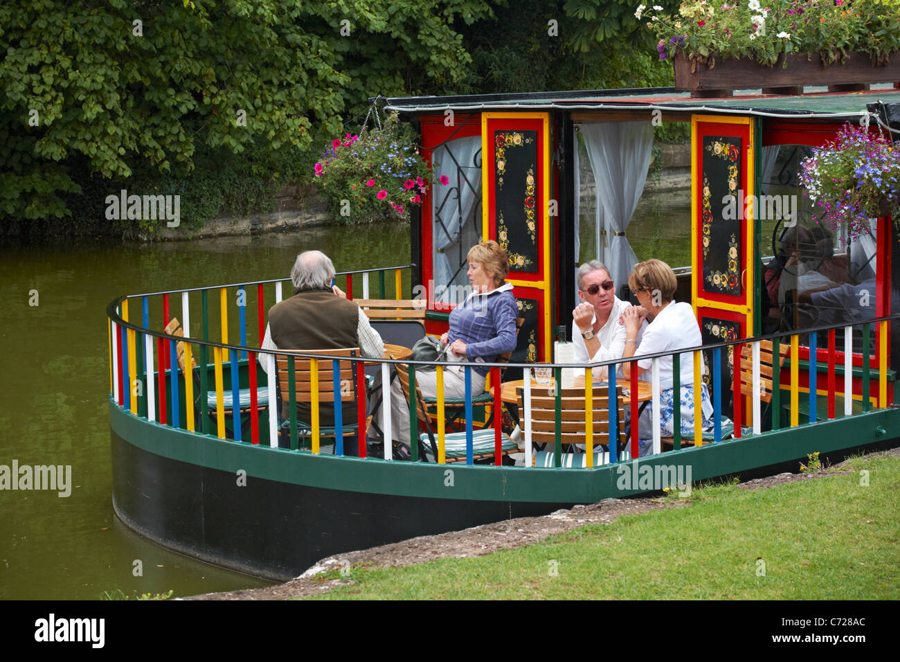 Cafe boat on a canal hi-res stock photography and images - Alamy