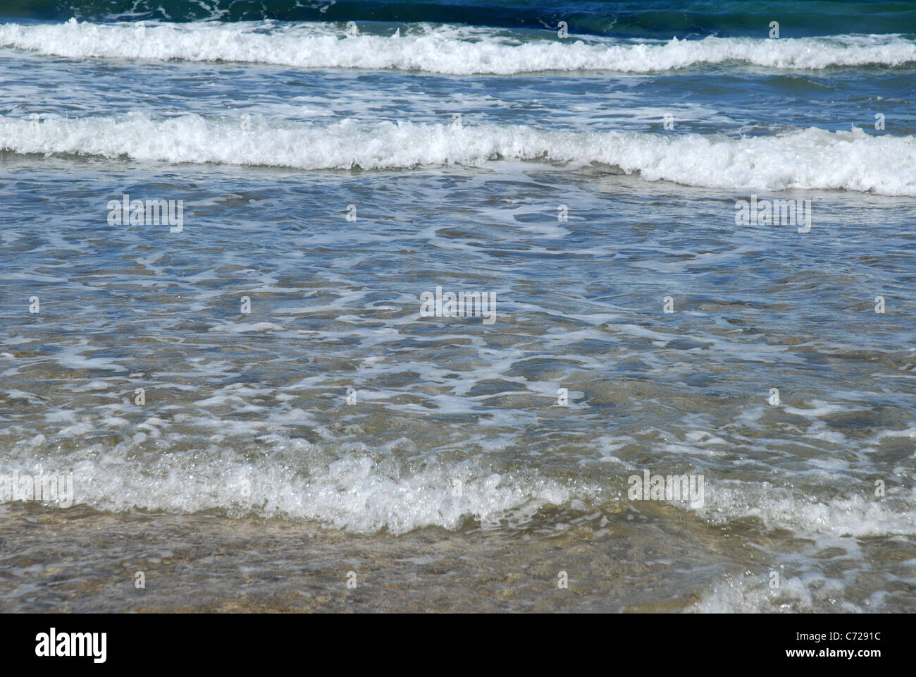 Sea water lapping shoreline hi-res stock photography and images - Alamy