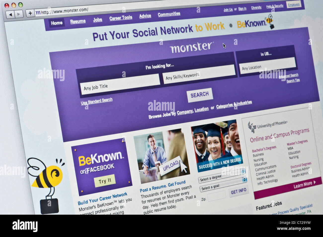 Monster com screen hi-res stock photography and images - Alamy