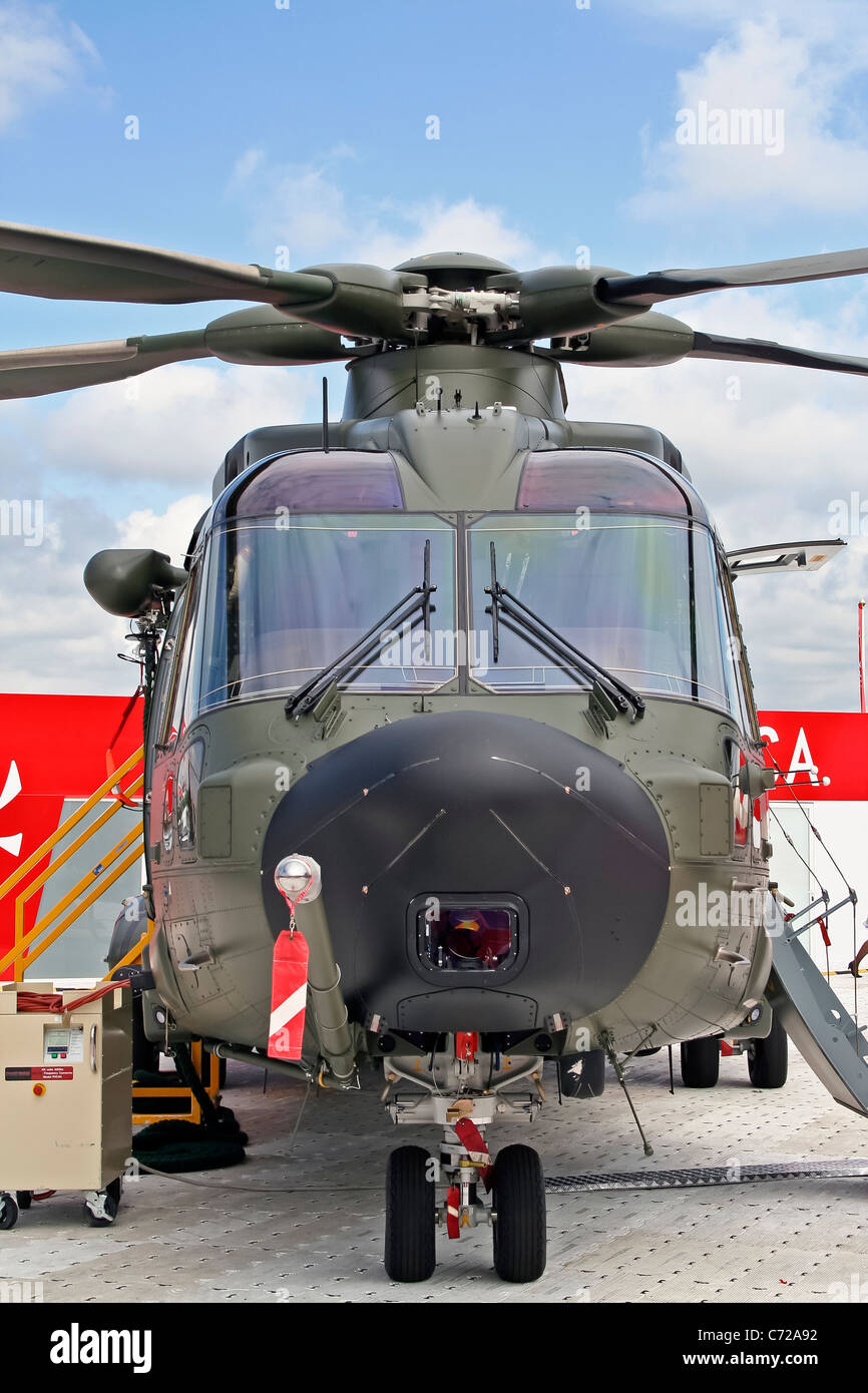 Front cockpit aircraft hi-res stock photography and images - Alamy