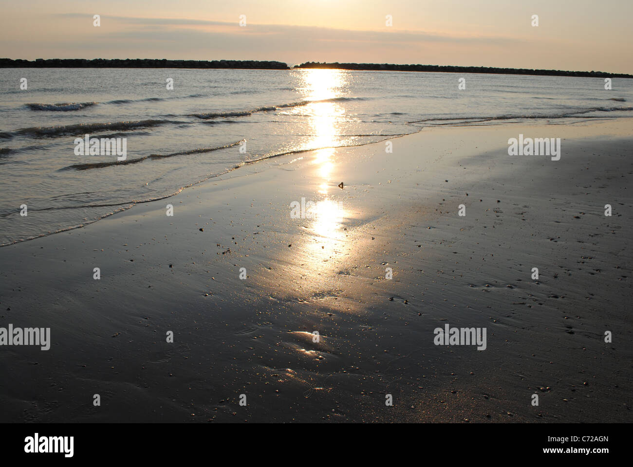 Dawn at the seaside Stock Photo - Alamy