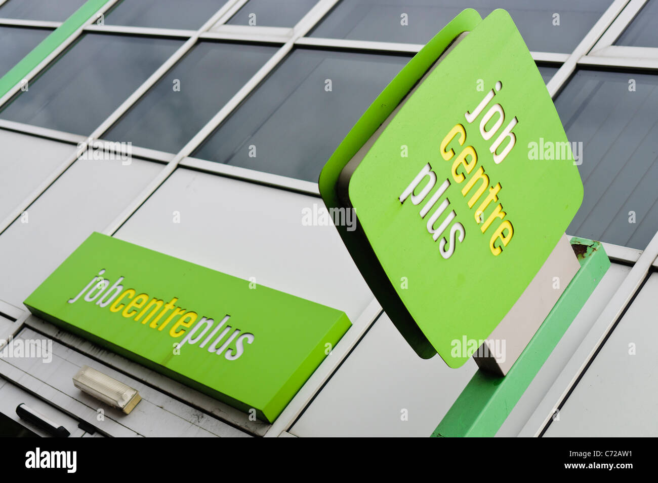 Job centre plus office hi-res stock photography and images - Alamy