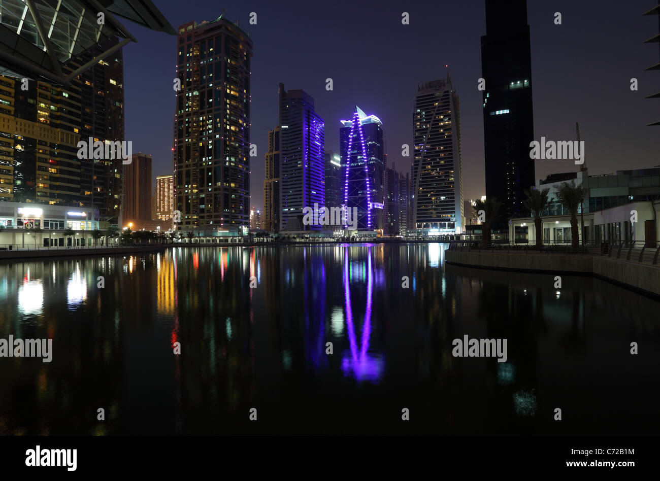 Jumeirah emirates towers, dubai hi-res stock photography and images - Alamy