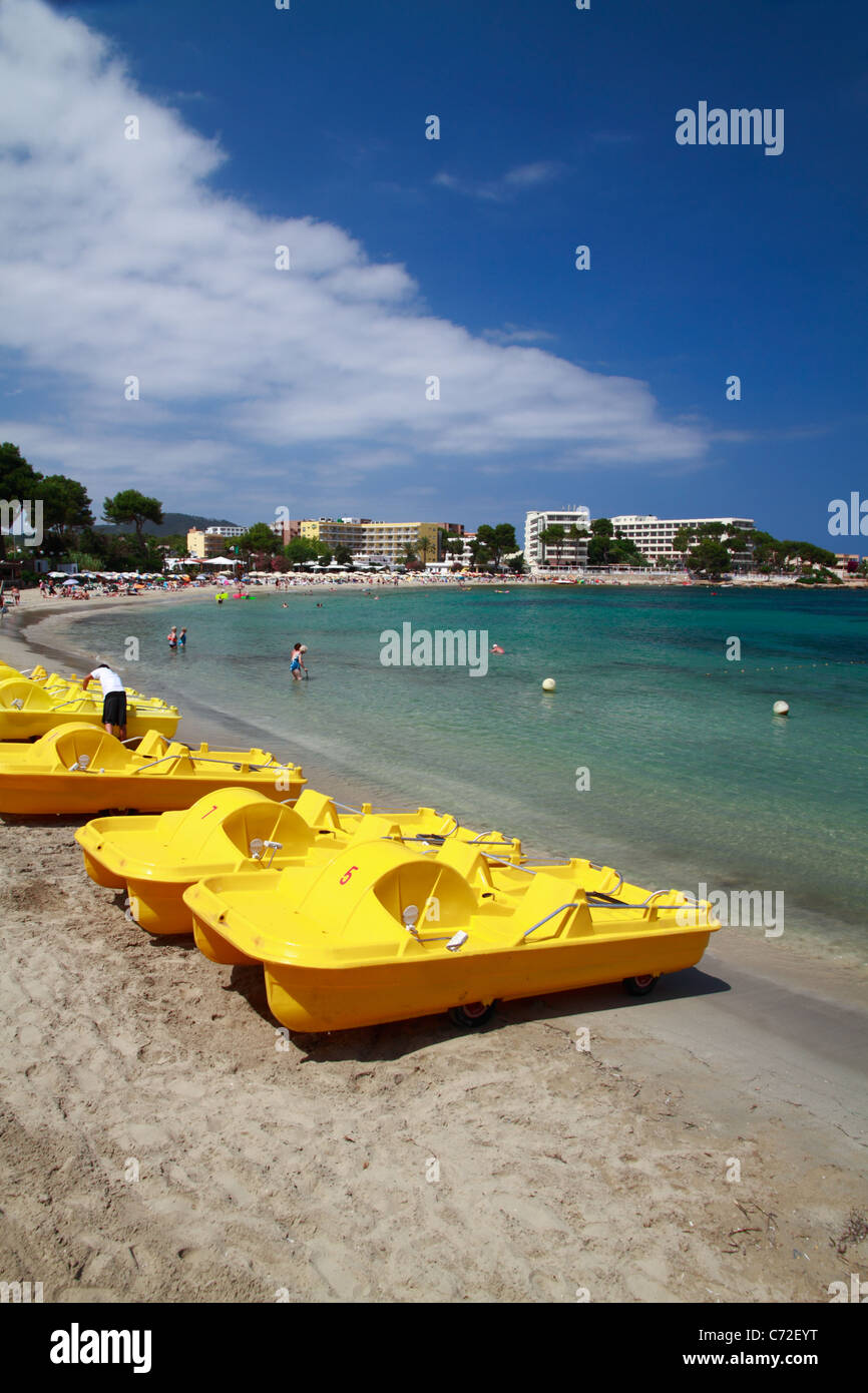 General view of the beach of Es Canar, Santa Eulalia, Ibiza Stock Photo ...