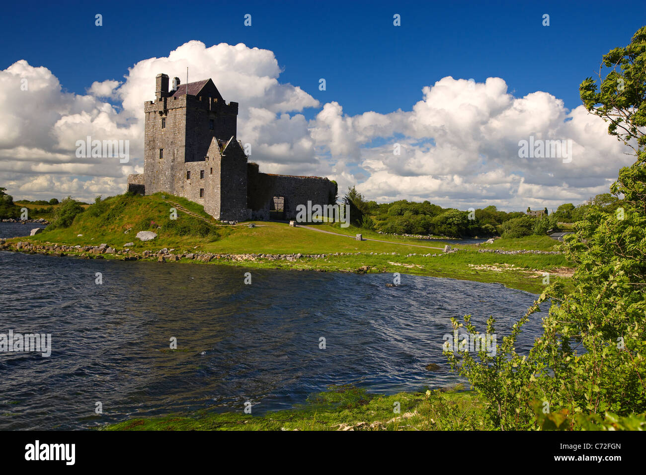 Kinvara High Resolution Stock Photography and Images - Alamy