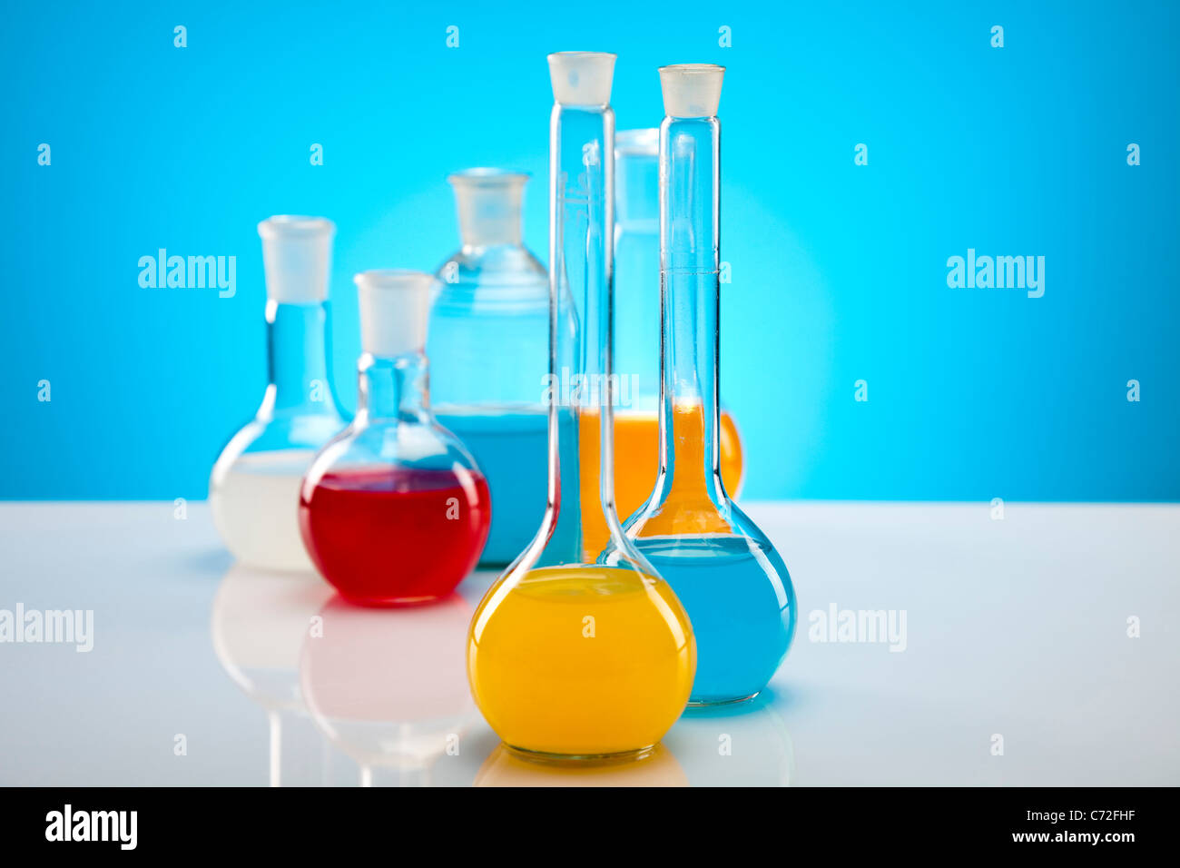 Scientific laboratory painting hi-res stock photography and images - Alamy