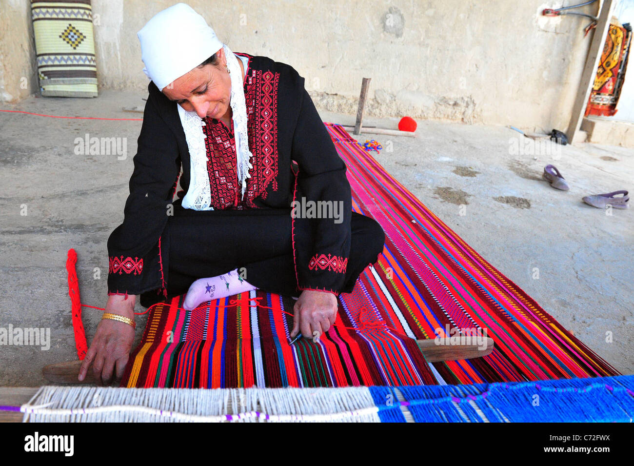Nomadic Arab Tribes High Resolution Stock Photography and Images - Alamy
