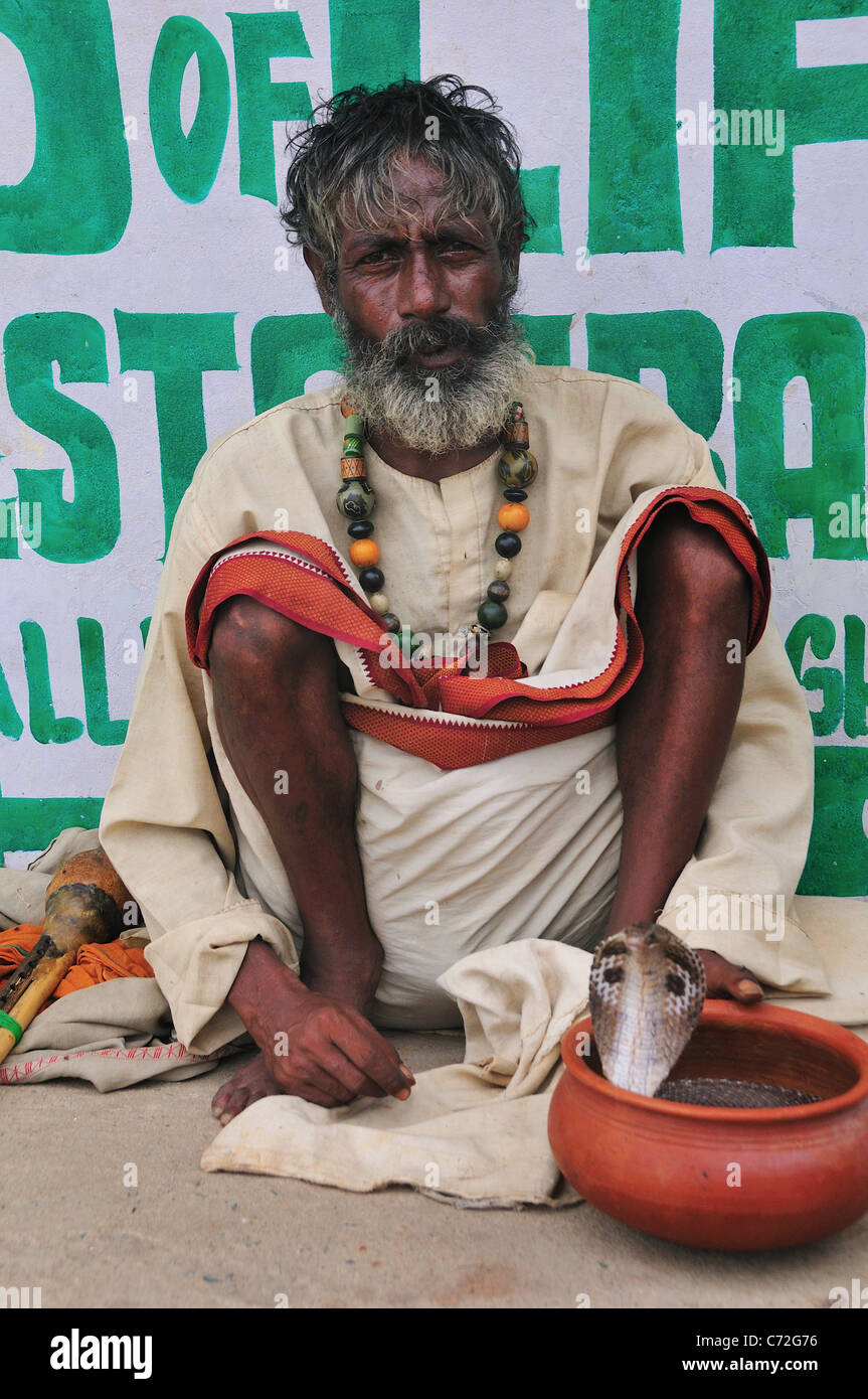 Snake man hi-res stock photography and images - Alamy