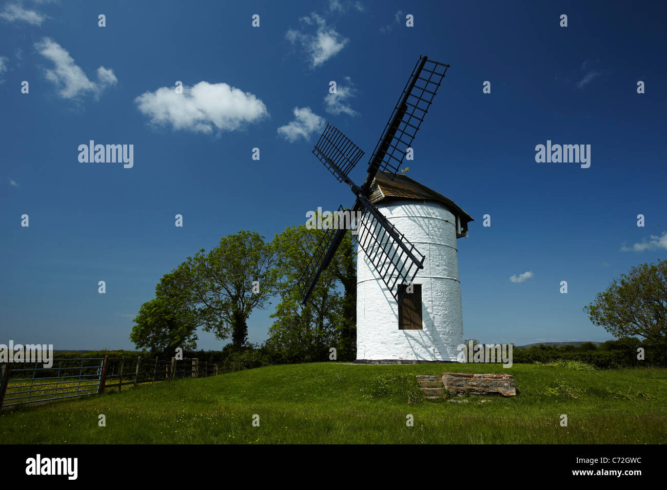 Wedmore Windmill High Resolution Stock Photography and Images - Alamy