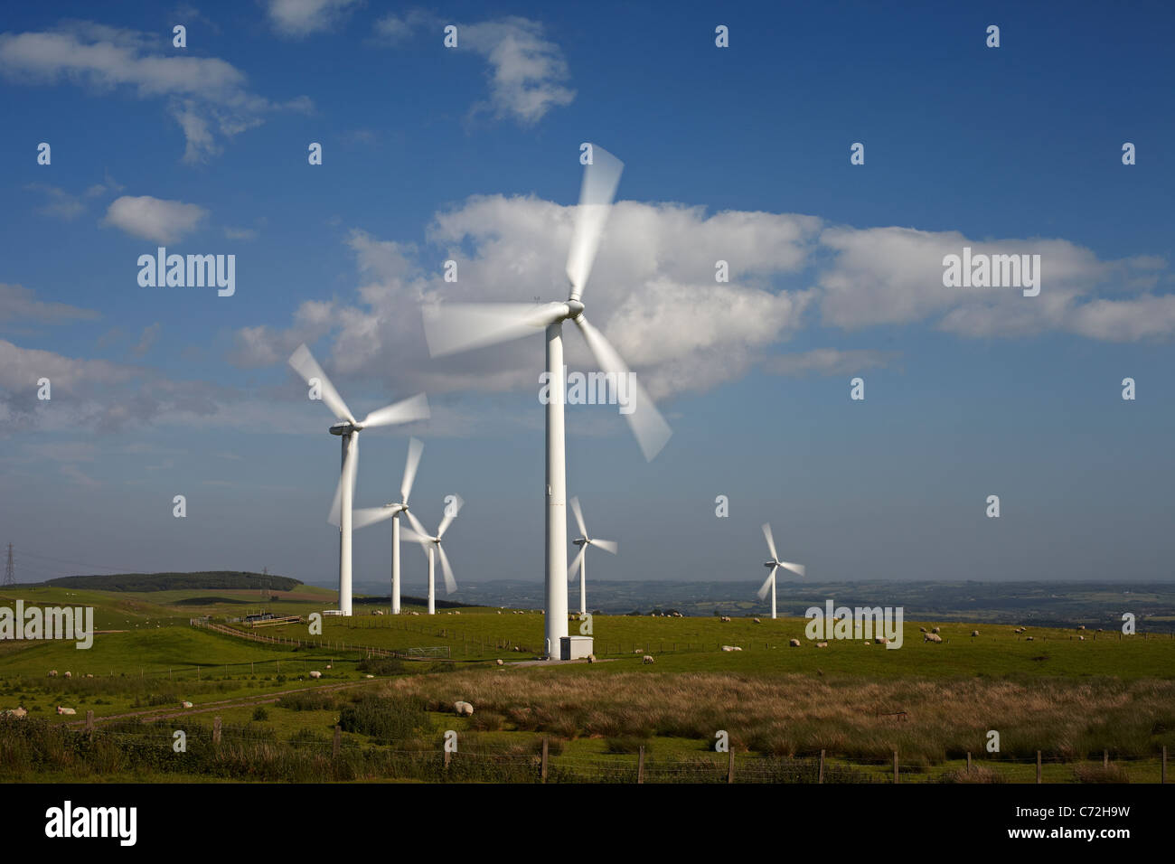 Wind Turbine Uk High Resolution Stock Photography and Images - Alamy